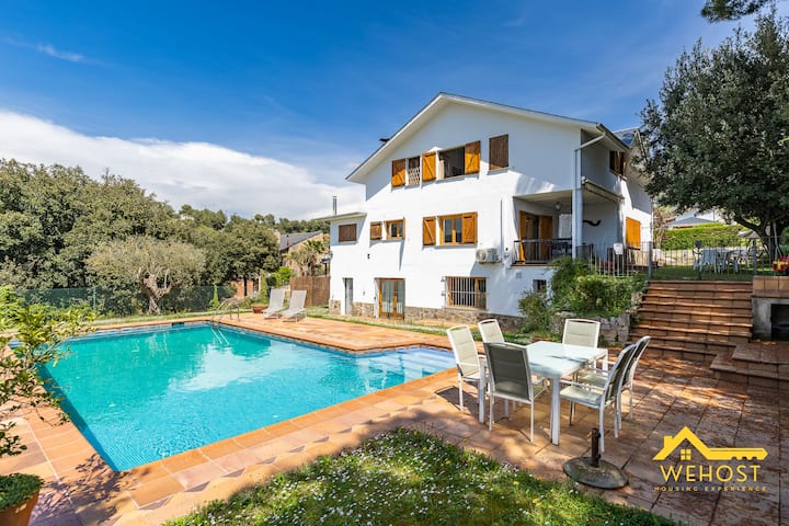 Casa En El Montseny Con Piscina Particular - Tona