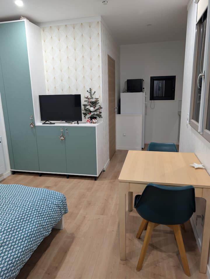Studio Tout éQuipé Avec  Borne De Recharge - Couëron
