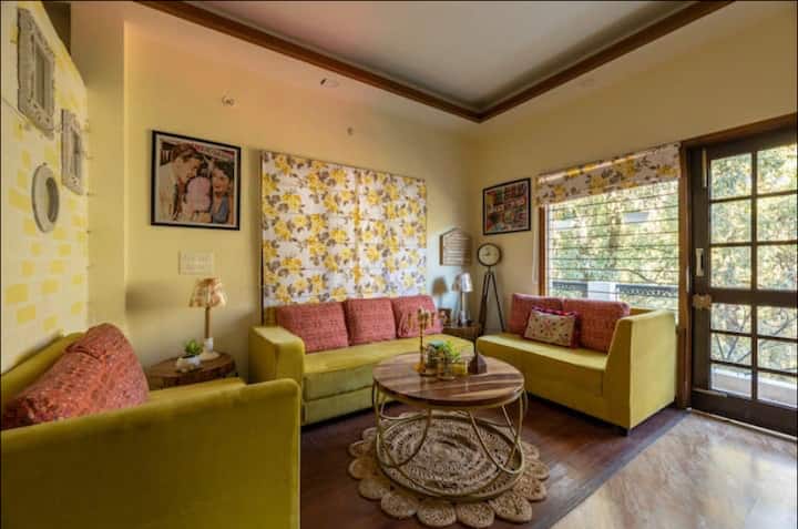Woodburry Mansion
Valley View - Nainital