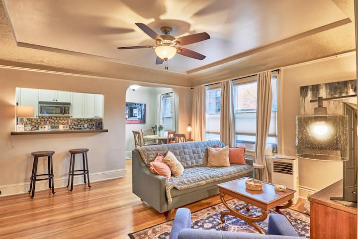 Heart Of Alphabet | Walkable | Bike Storage - Portland, OR