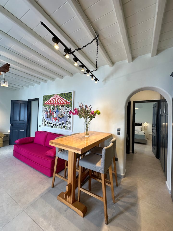 The Carousel Pop Maison Mykonos - Mykonos