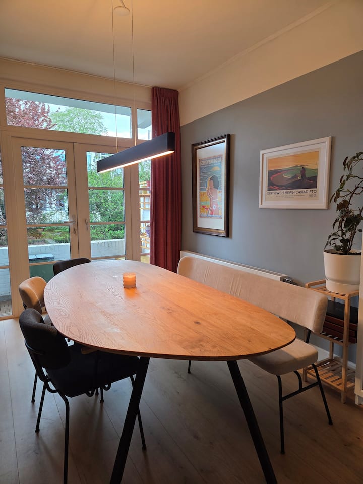 Home Away From Home - Delft