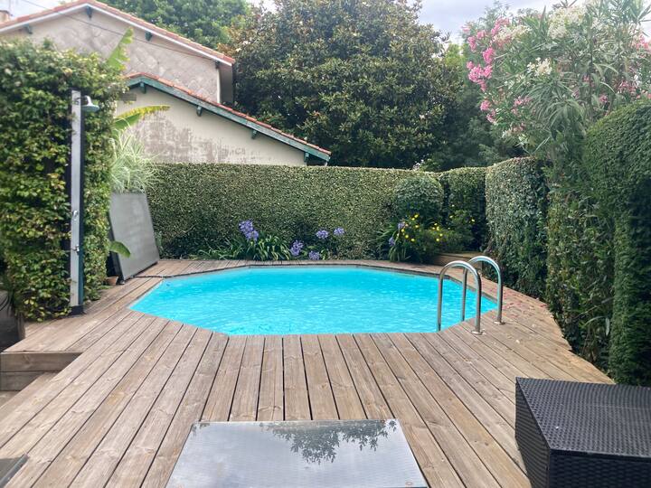 Maison Et Dépendance, Jardin Paysager Et Piscine - La Teste-de-Buch