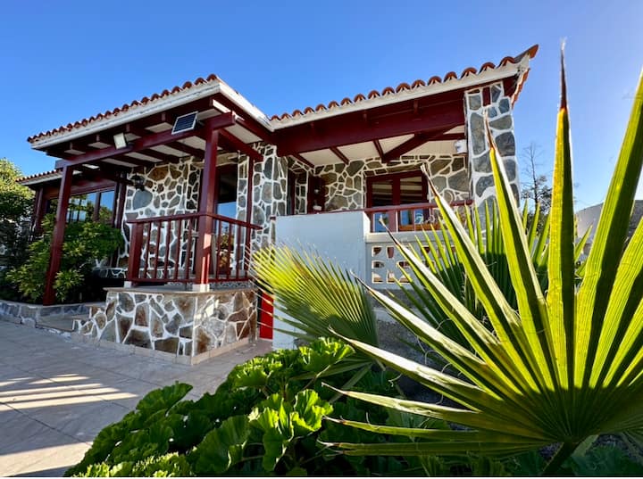 Stunning Ocean View Room - Adeje