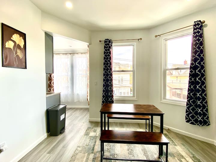 Room A In A House Near By Jfk&lga - Queens, NY