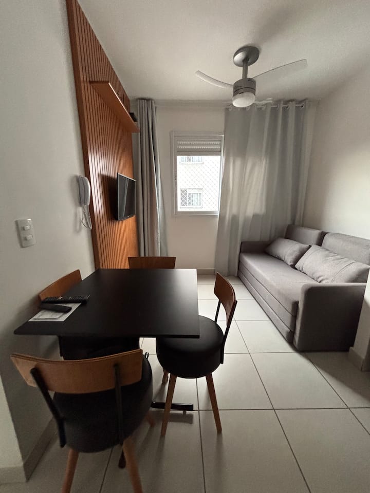 Ap. Inteiro - Próx Metro Vila Sônia - Osasco