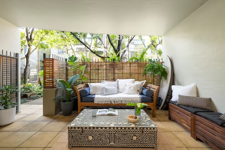 Tranquil Avalon Apartment - Northern Beaches Council