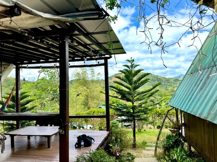 Cabin On A Hill Project Ph - Baras