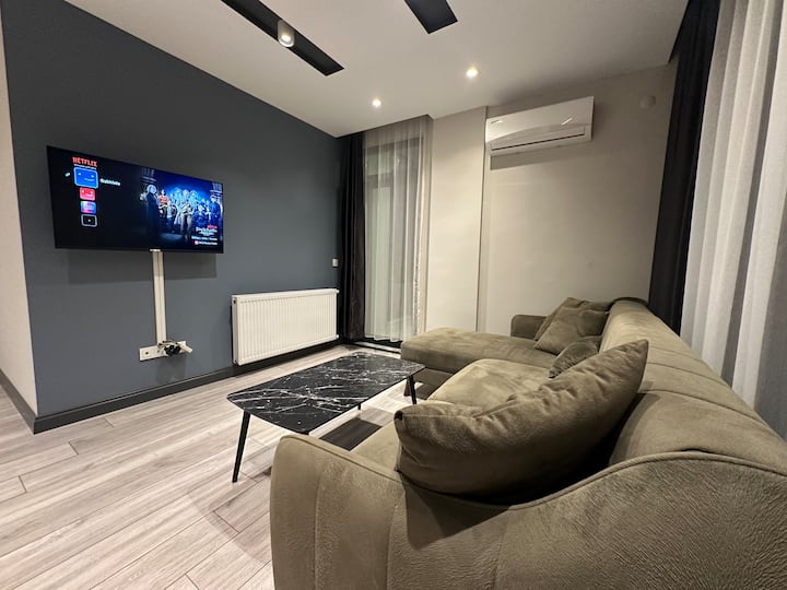 Modern Apartment In Lara | Central Location - Antalya