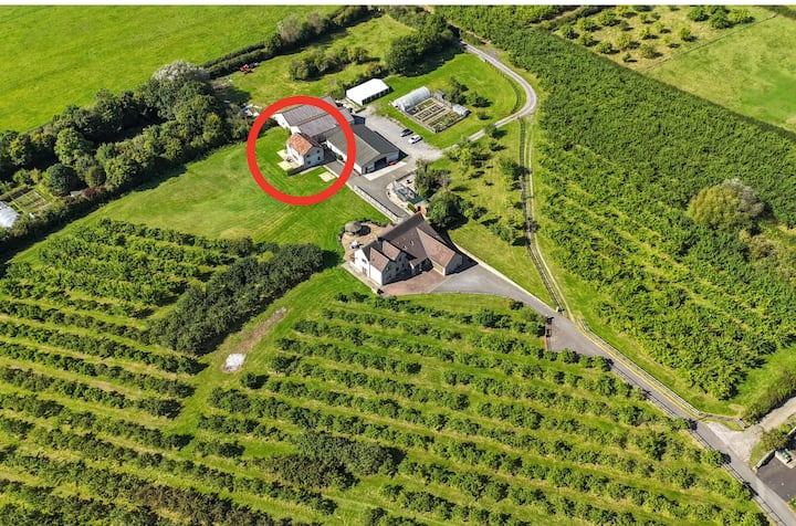 Bramley Cottage. 3 Bedroom Property In Somerset - Cheddar