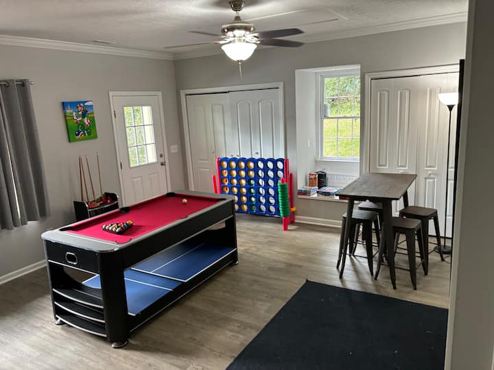 Amazing Updated 3bed 3bath W/game Room - Columbus, GA