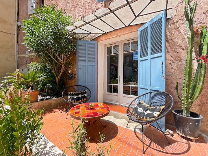 Maison De Charme Spacieuse à Grasse - Grasse