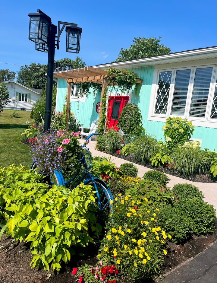 Hibiscus House Is Minutes To Charlottetown! - Charlottetown
