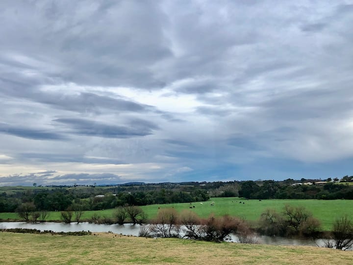 Country Stay@ River Flat Cottage - Bairnsdale