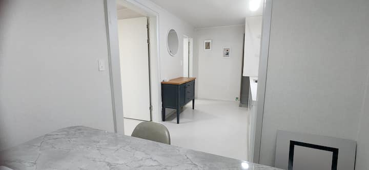 Daham~
 Kt연수원인근.
호수공원.둔산 7분~
오월드15분~
성심당(롯데백화점)10분 - Daejeon