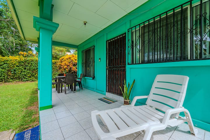 Tranquility Beach House A - Punta Uva