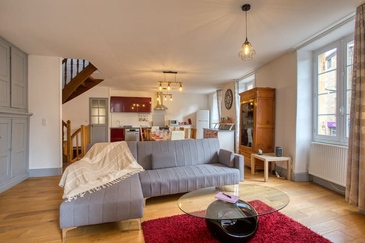 Sarlat En Couleurs - Maison 10p. En Centre-ville - Sarlat-la-Canéda