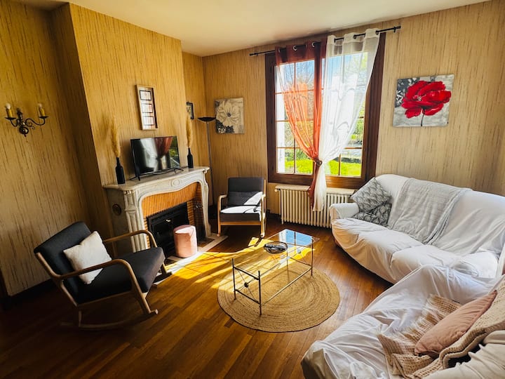Maison D’exception De 100m2 Avec Conciergerie - La Souterraine