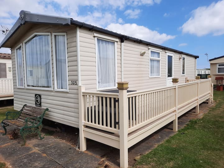 Caravan In Trusthorpe - Mablethorpe