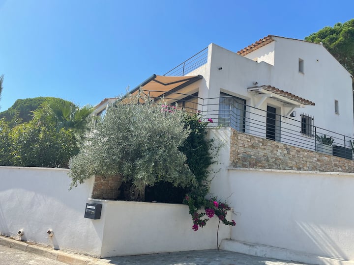 Stunning House Views Over Le Golfe De St Tropez - Sainte-Maxime