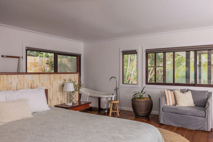 Away- Deluxe Garden Suite 3 - Byron Bay