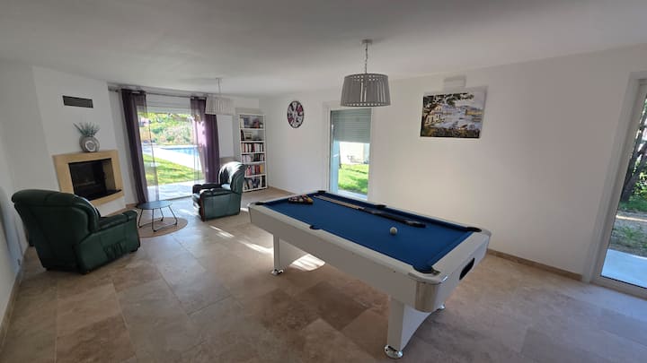 Bastide Avec Billard Et Cheminée - Aubagne