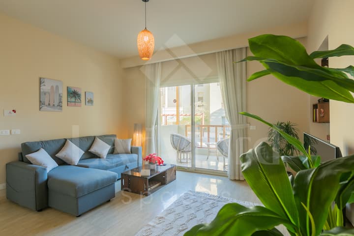 Ladybird - Azzurra Beauty - Hurghada