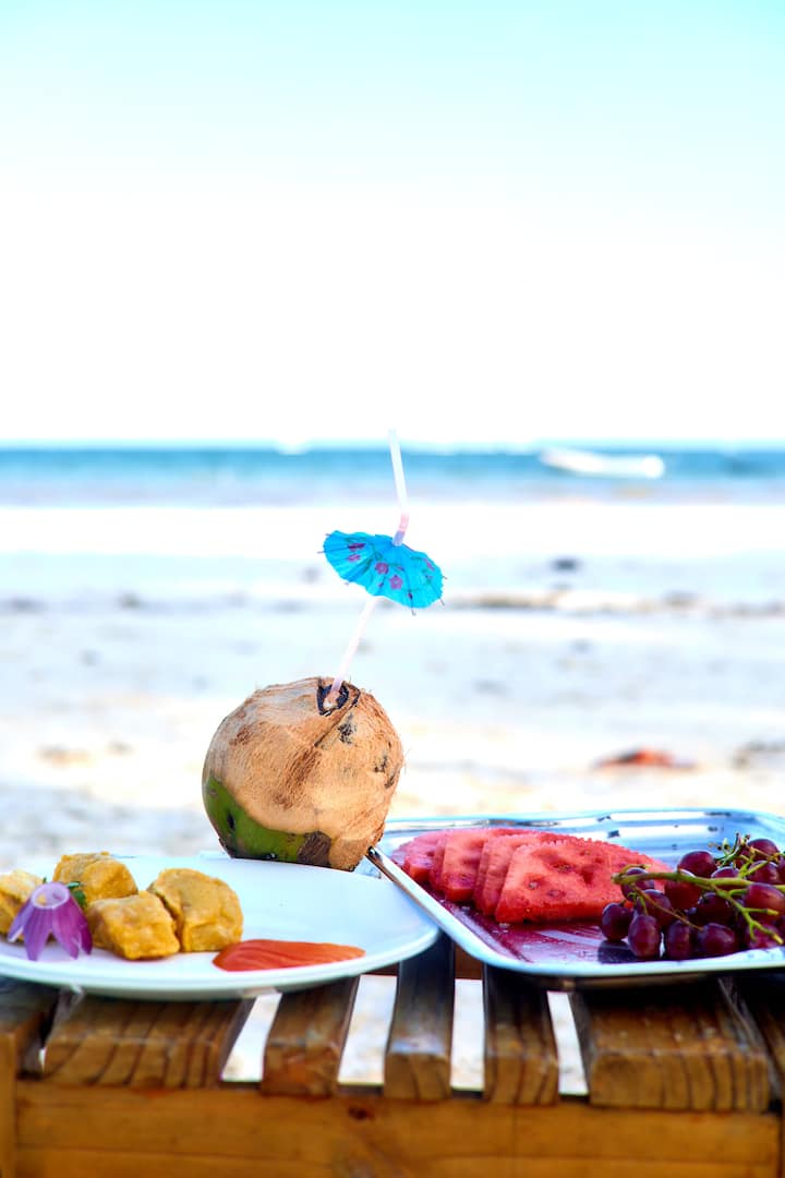 Diani Beachfrontvilla W/ac&pool - Diani Beach