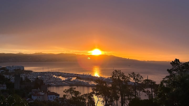 2 Pièces  Dans Villa Vue Mer Climatisé - Mandelieu-La Napoule
