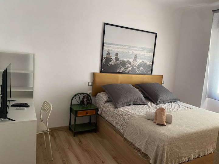 Habitación Grande Alicante - Alicante