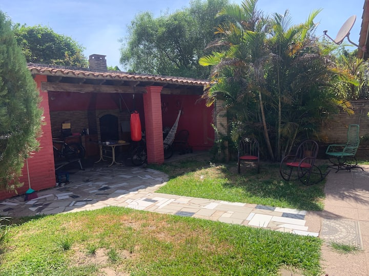 Lujosa Casa En Zona Segura - Pilar
