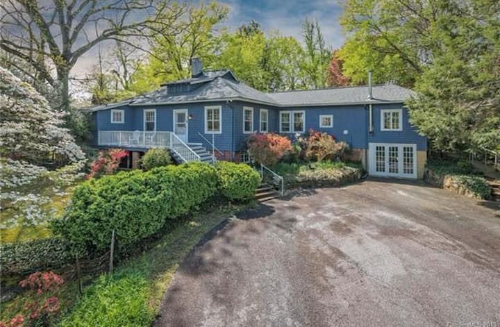 Lavender Hill-walk To Town And Saltwater Pool - Tryon, NC