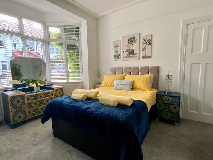 Right By Leigh Broadway Inc Private Garden & Wi-fi - 濱海紹森德