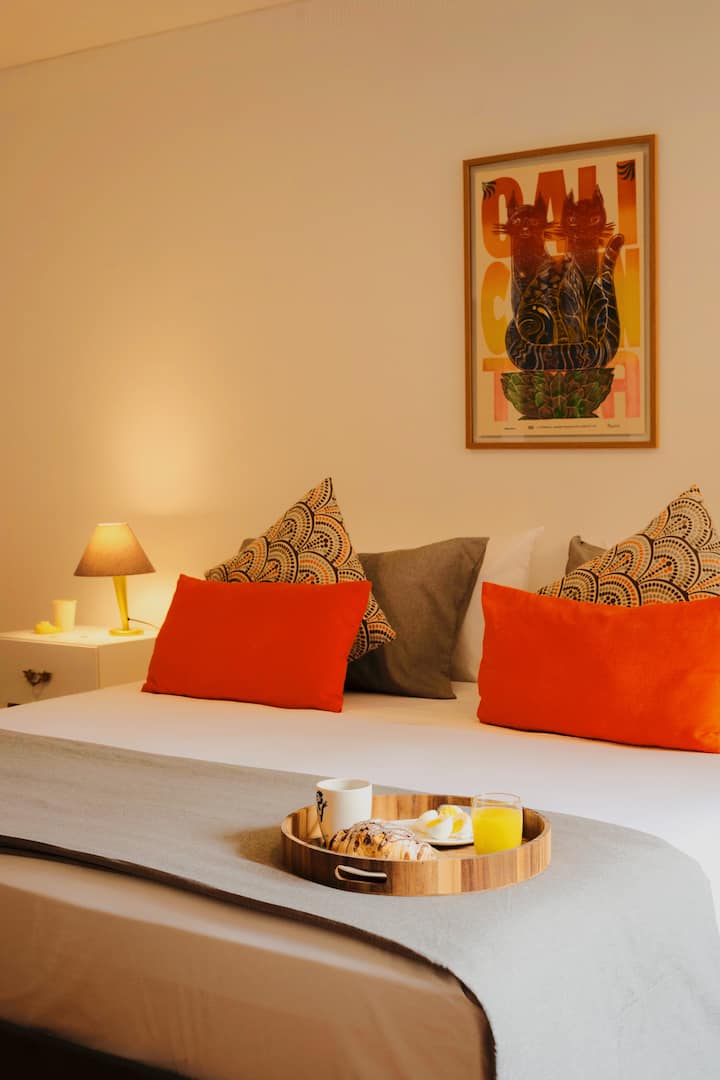 Live Cali: Private Terrace Near Bulevar Del Río - Cali