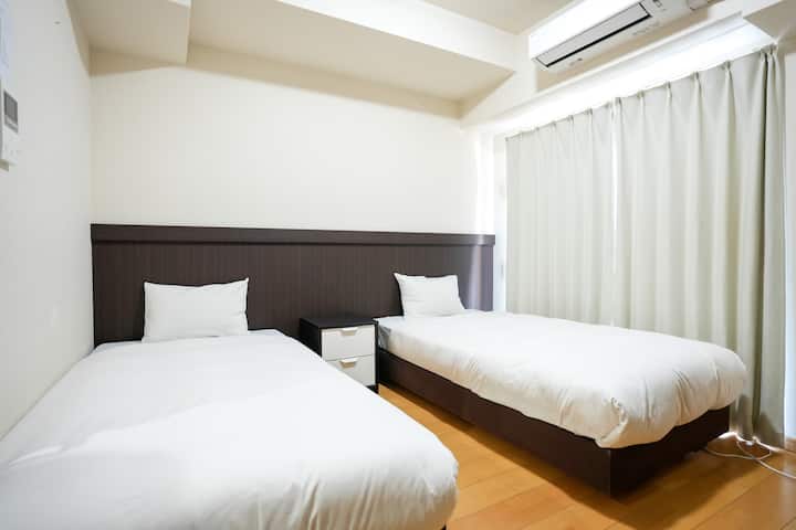 Hotel J&c-ⅰ機場巴士直達/黑門市場/心齋橋/道頓堀/日本橋/堺筋線直達京都 酒店式公寓 - Osaka, Japan