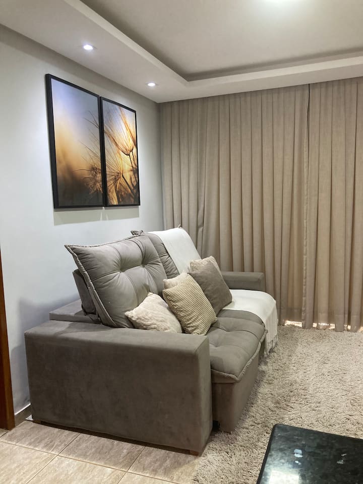 Casa Acolhedora Para Família Em Leopoldina. - Cataguases