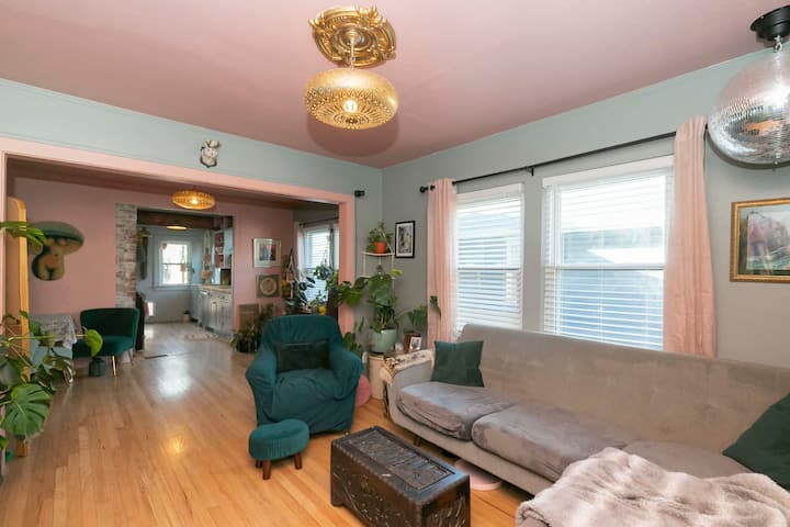 World Cup Ready Stay In The Heart Of Kansas City - Kansas City