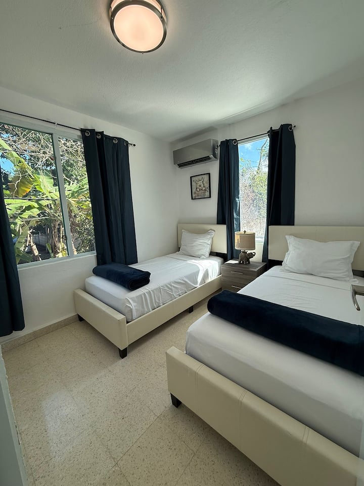 Romantic 2 Bedroom With New Windows Feb -1-2025 - San Juan, Puerto Rico