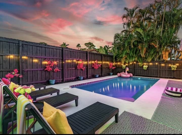 Coastal Oasis With Heated Pool - Lake Worth, FL