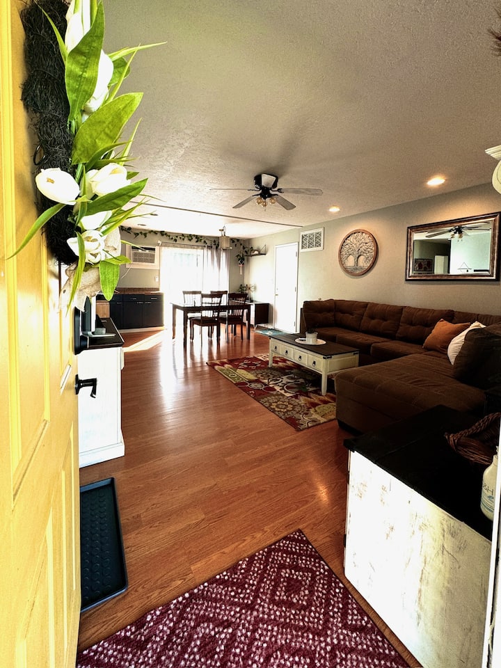 Suburban Sanctuary Pdx - Happy Valley, OR