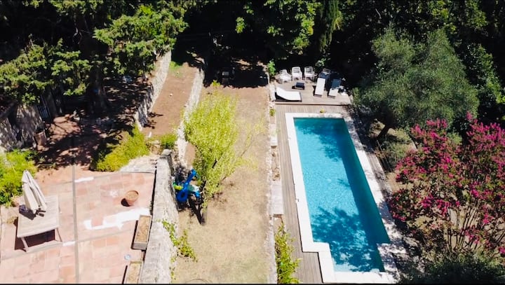 Idyllic 1800s House For Luxury Stay In Provence - Grasse