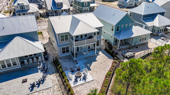 Great For Groups, Four En-suites, Fenced, Fire Pit - Orange Beach, AL