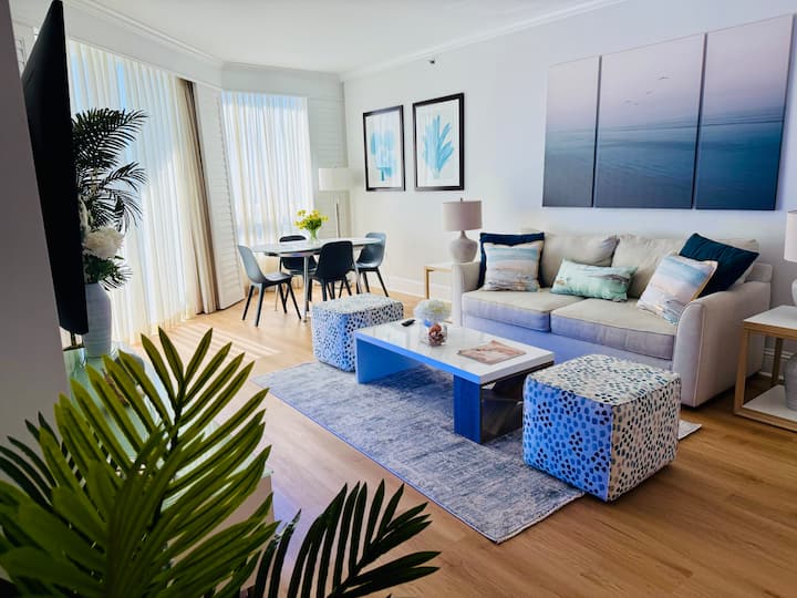 Tresor Luxury One-bedroom Suite - Miami Beach, FL