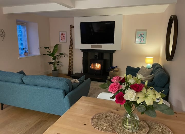 The Wine Maker’s Cottage - Loch Ness