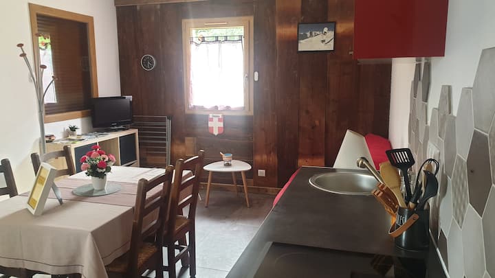 Appartement Dans Chalet à Jarrier - Saint-Jean-de-Maurienne