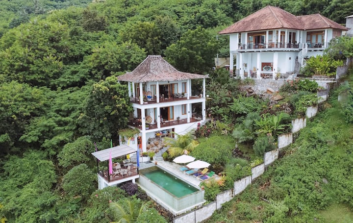 Liri 4 Br Villa - Ocean, Hills, Valley View - Munduk