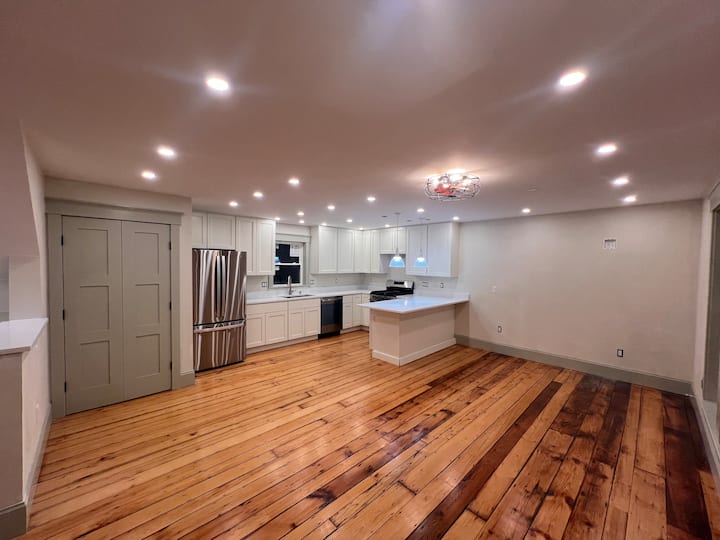 Private Town House Minutes To Downtown - Roxbury - Boston