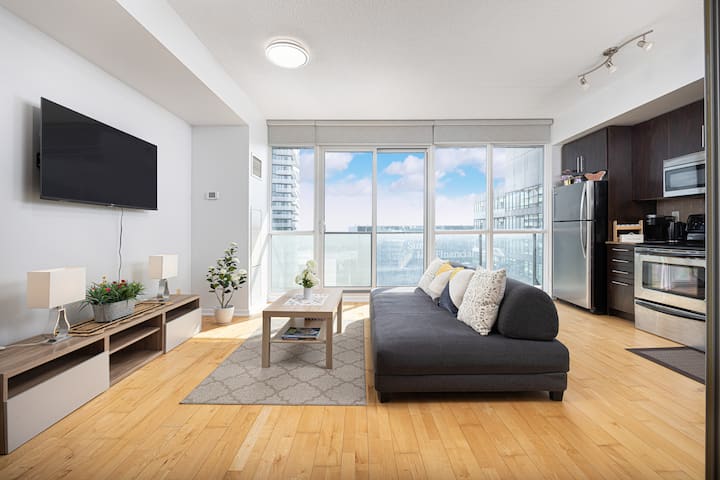 1br+sofa With Waterfront Views - Toronto