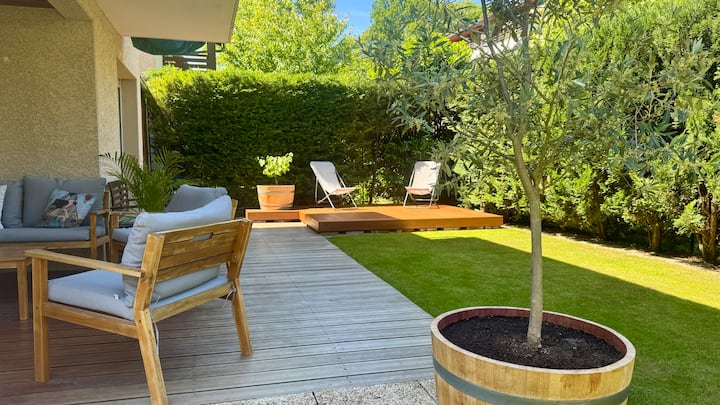 Maison Avec Terrasses En Bois Et Beau Jardin ! - Vercors