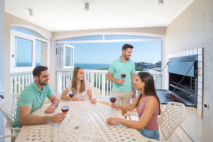 Villa 4-2 Pinnacle Point Estate No Load Shedding - Mossel Bay